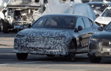 DS Automobiles готується до оновлення кросовера DS4, орієнтуючись на ...